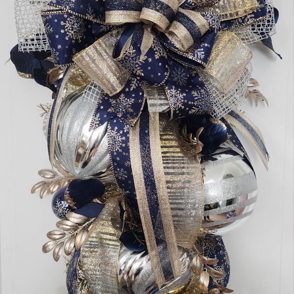 Handmade | Holiday | Navy Blue Gold And Silver Christmas Swag With ...